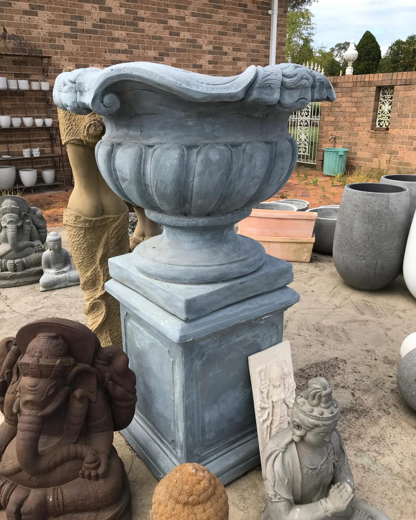 Sienna Classic Concrete Limestone Water Feature Urn – Water Features Adore